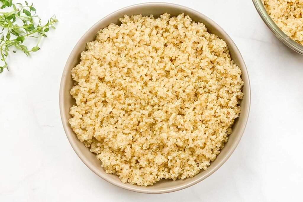 Como Cozinhar Quinoa em Grãos (Fofa e Soltinha) | Chefinha Natural